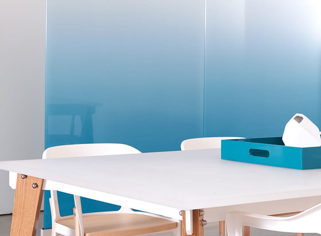 Materials | Laminated and Monolithic Glass | 3form